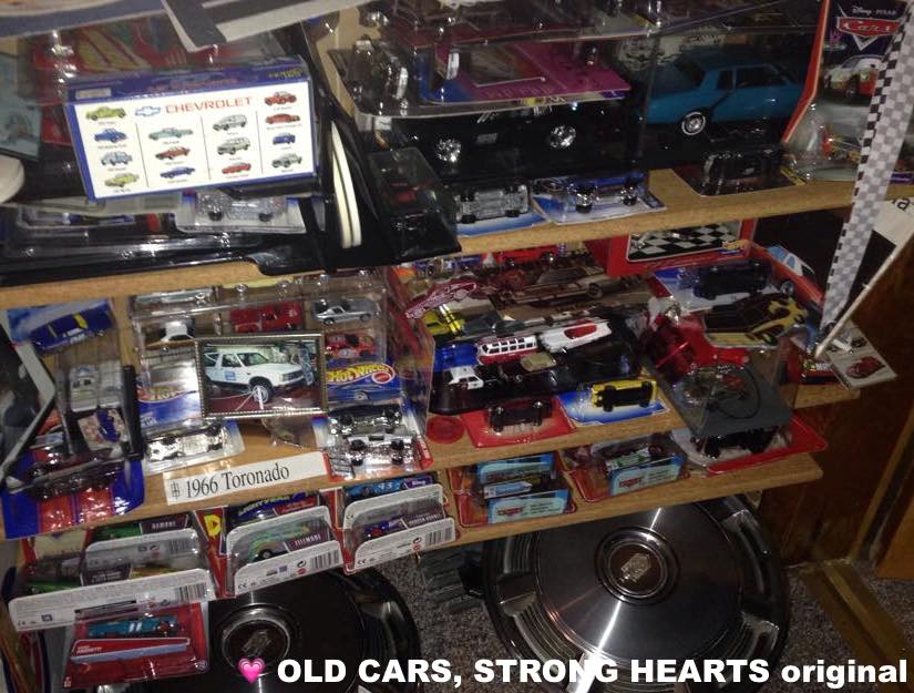 Now that we have a "toy" section, who's got 'em? - Memorabilia, Toys ...